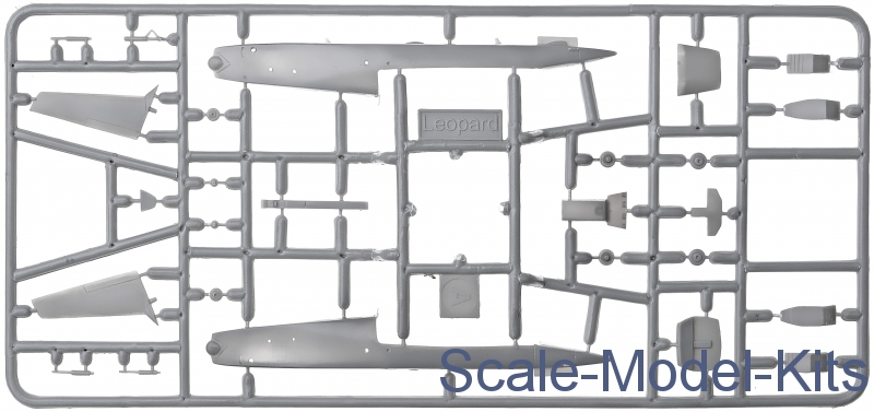 CMC Leopard-1-Amodel plastic scale model kit in 1:72 scale (amodel ...