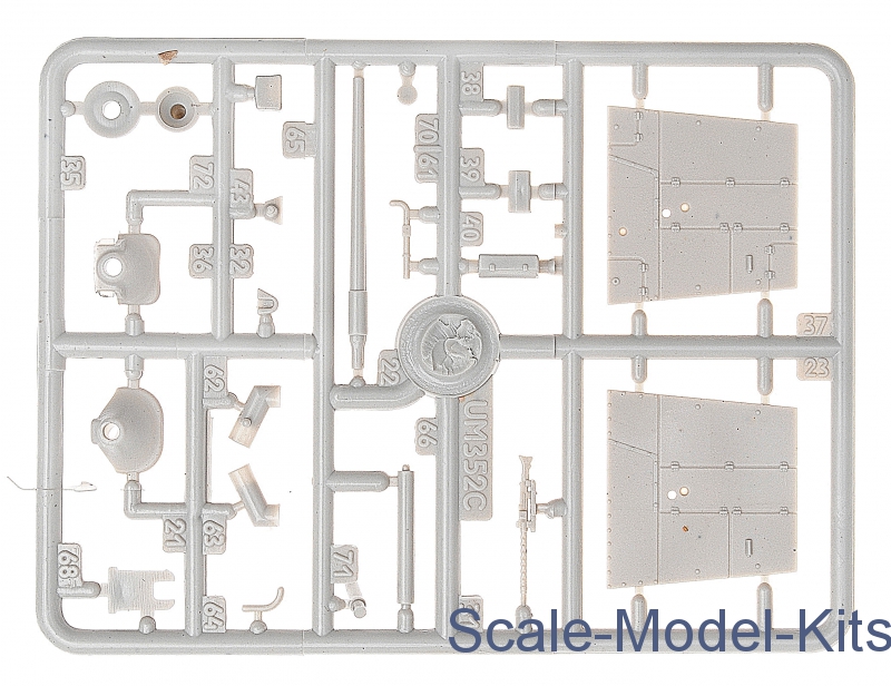 Hetzer WWII German command tank-UniModels plastic scale model kit in 1:72 scale (unimodels 356 ...